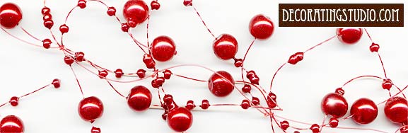 Metallic Red Beaded Pearl Garland